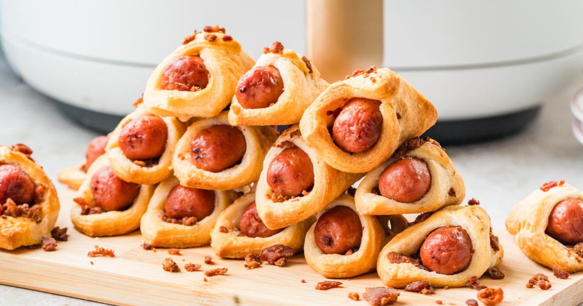 Air Fryer Bacon Pigs in a Blanket | Air Frying Foodie